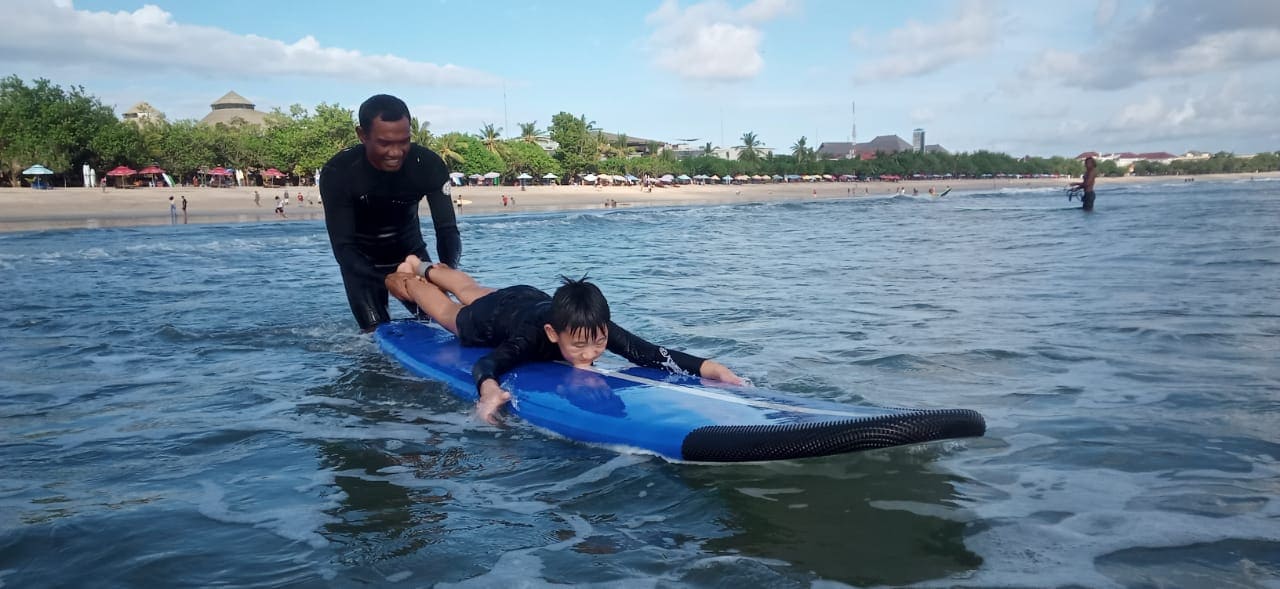 Gallery | Rainbow Surf Lesson